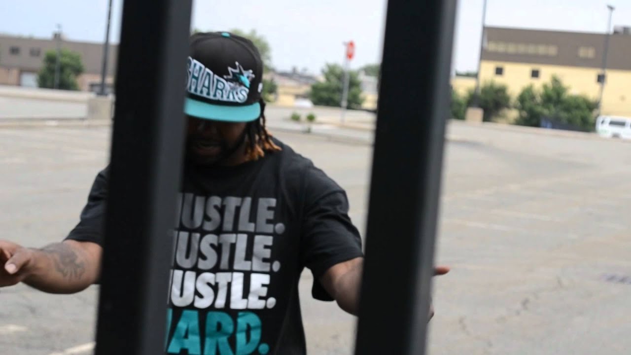 LOOGA- MAN UP OFFICIAL VIDEO (CANT DENY HUSTLE) - YouTube