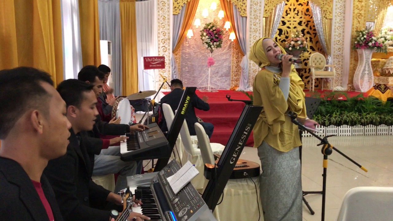 نانسى عجرم إنت إيه Inta Eih nancy Ajram cover by Cut niken KDI LASQI ...