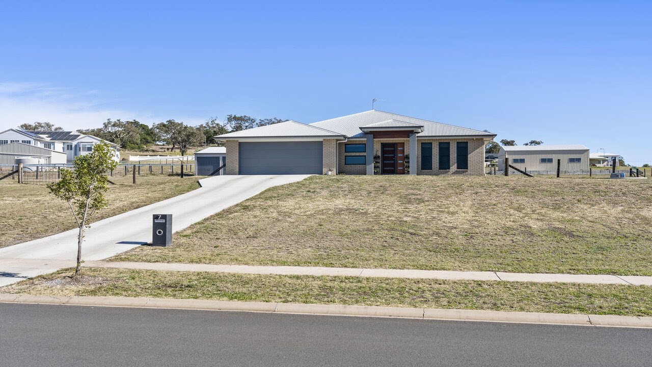 7 NUFFIELD STREET, KINGSTHORPE - YouTube