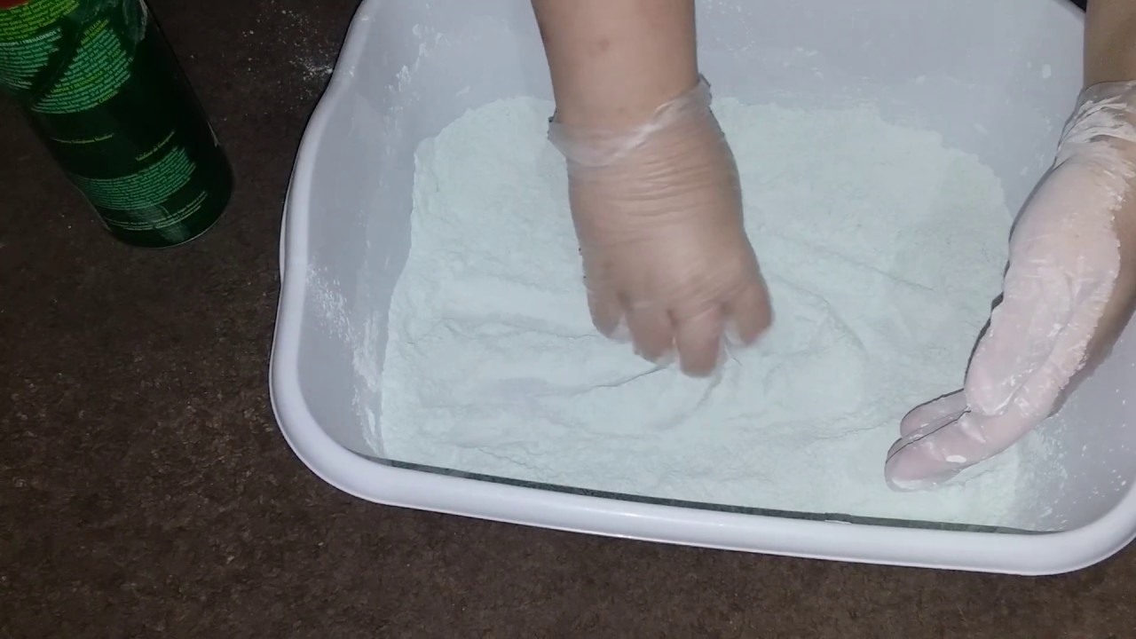 Dry comet and ajax powder play ASMR - YouTube