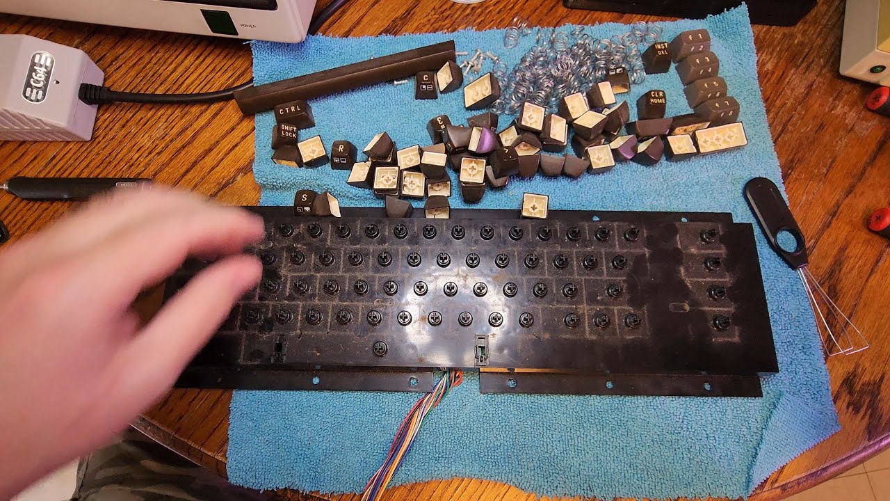 Commodore 64 Keyboard Removal and Cleaning - YouTube