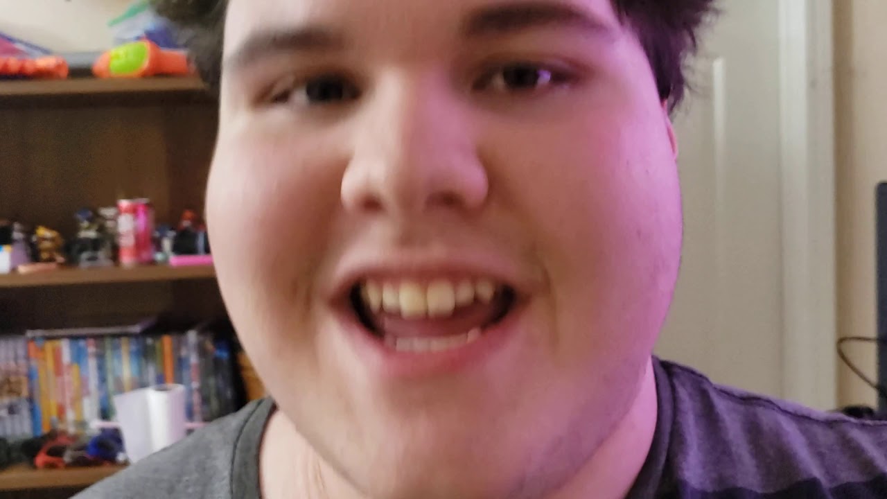 Nicholas's magic kit review Freaky body illusions Part1 - YouTube