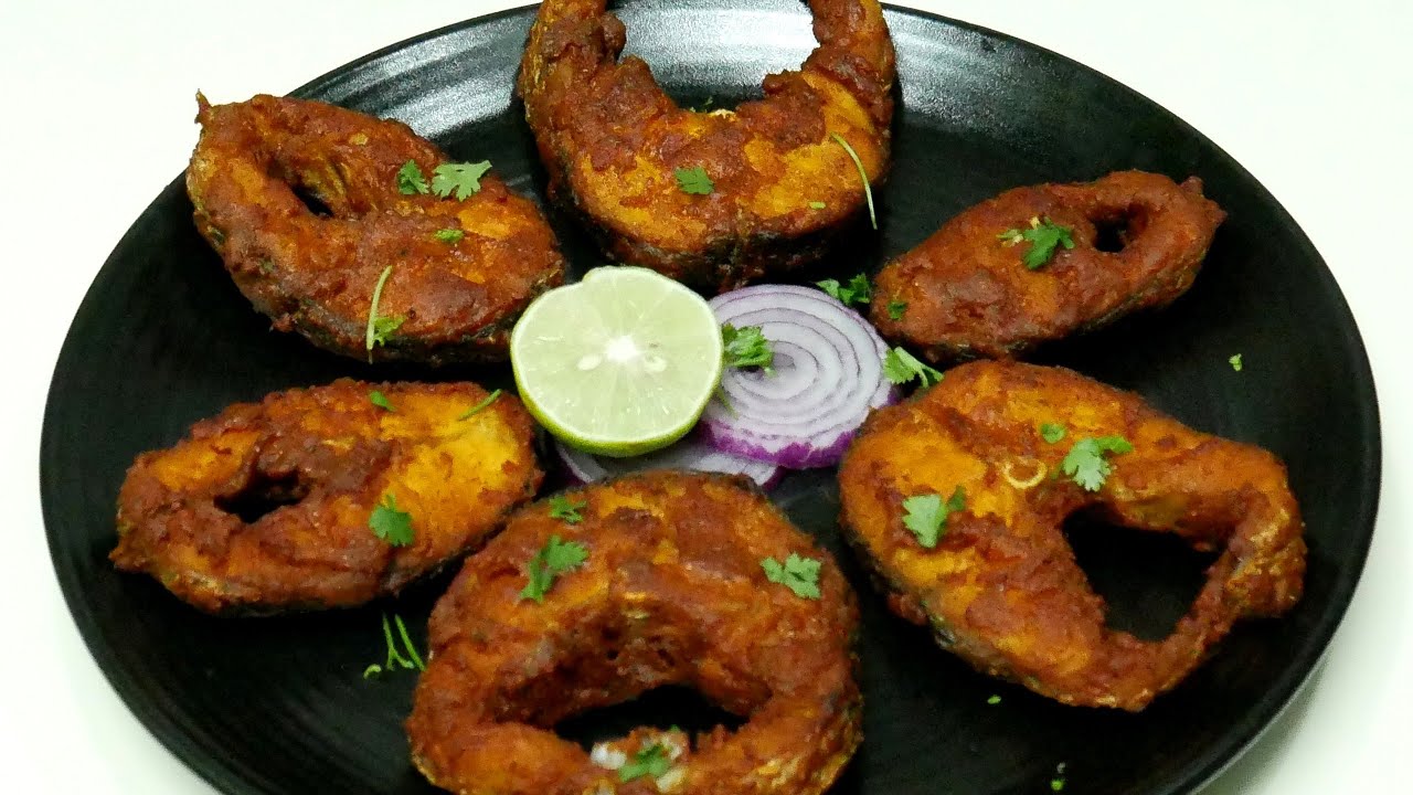 Koramenu Fish Fry Recipe | Murrel Fish Fry | Spicy Fish Fry @CRSKitchen ...