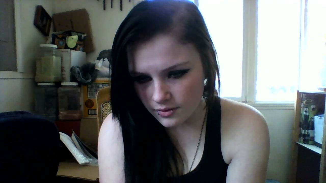 Martina Mcbride - Concrete angel (cover by Sarah Foster) - YouTube