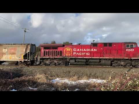 CP 8858 at Nelson Street (03/02/23) - YouTube