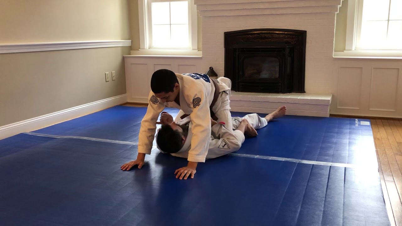 Basic Mount Escape - YouTube