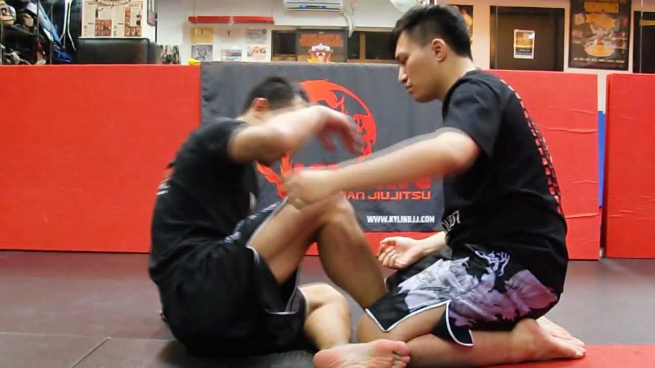 Kylin & OMA BJJ - Sitting Guard技巧 01 - YouTube