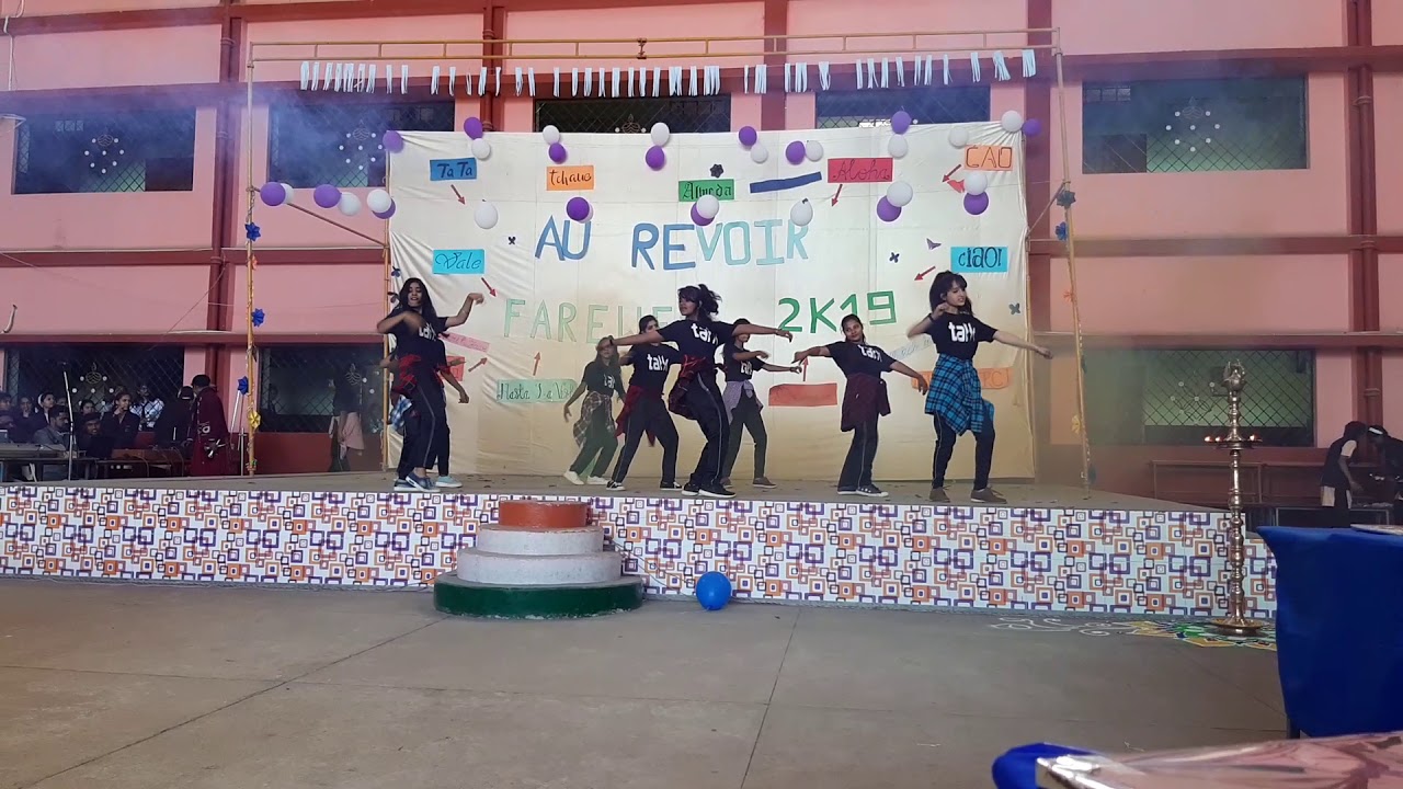 Carmel school ambikapur firewall girls dance 2k19 - YouTube