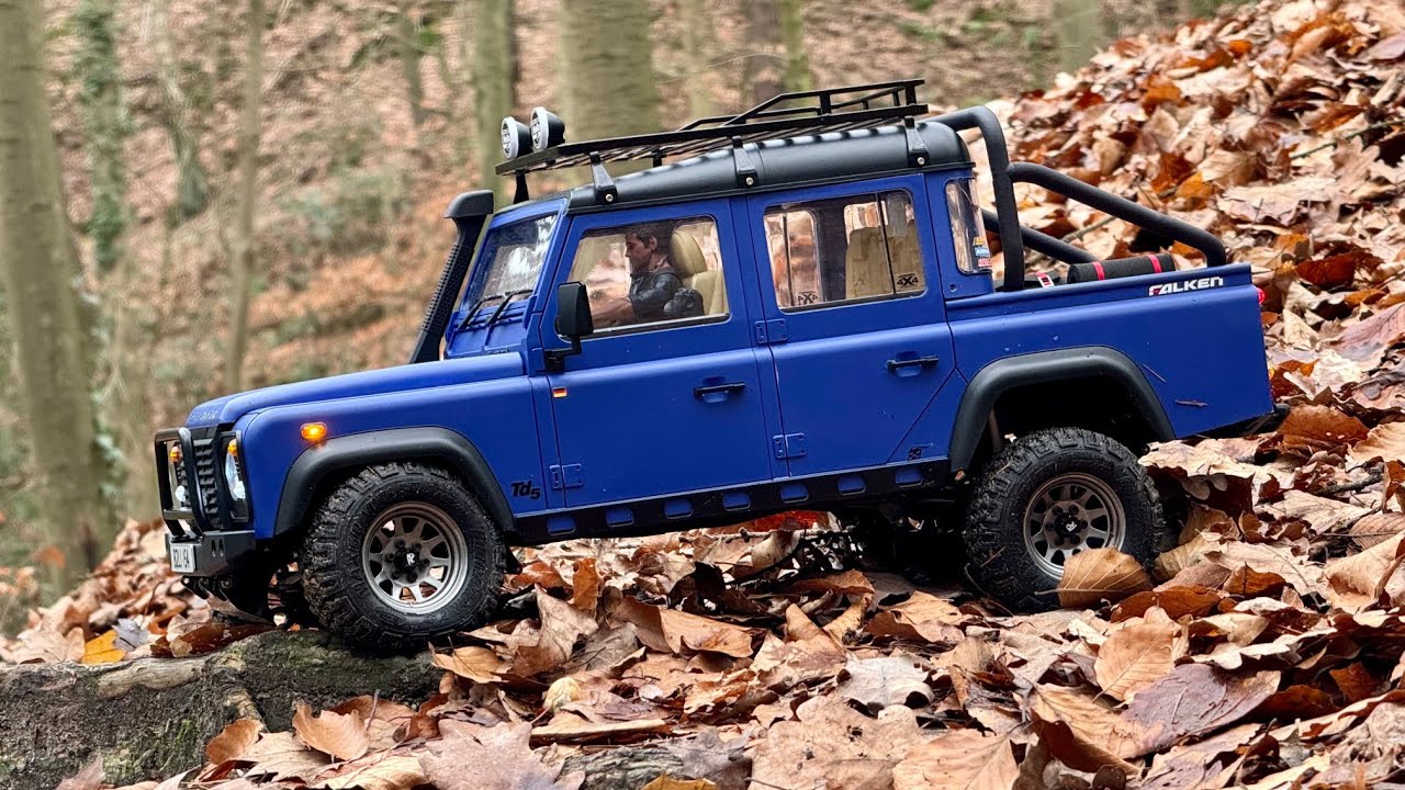 Scale Crawler Boomracing BRX02 Defender 110 Pickup - YouTube