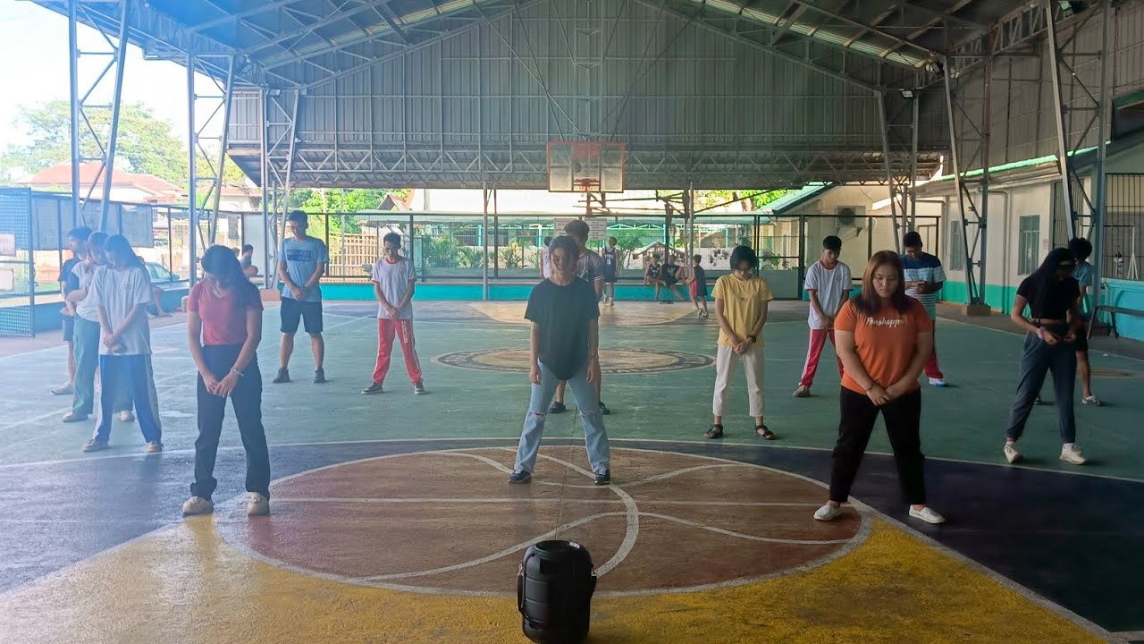 Heroes - Modern Dance (Locomotor & Non-Locomotor) with Manipulative ...