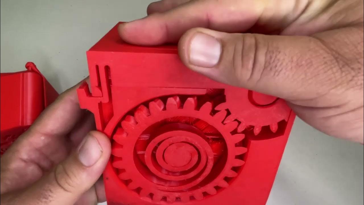 3D Printed Spring-Loaded Box - YouTube