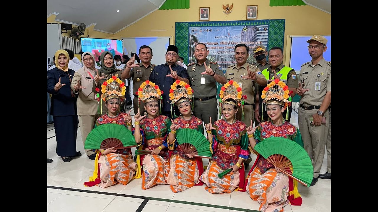 Tari Ganjen Kipas; Satpol PP Goes to School di SMK 58 Cipayung - YouTube