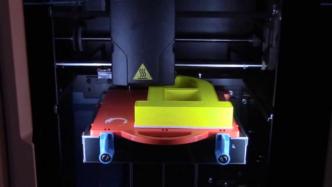 Engineering physics adds 3-D printer - YouTube