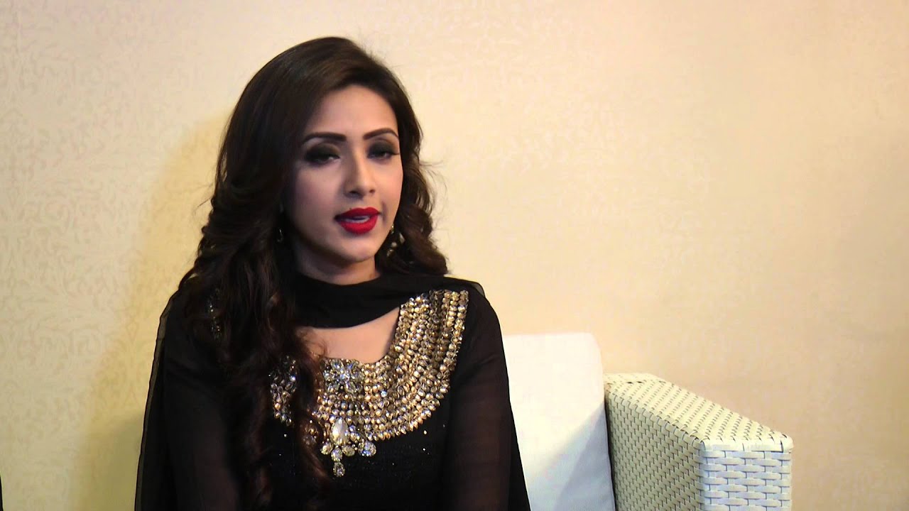 (Black Bangla Movie) bidda sinha mim Intervew At Blockbuster Chine Plex ...