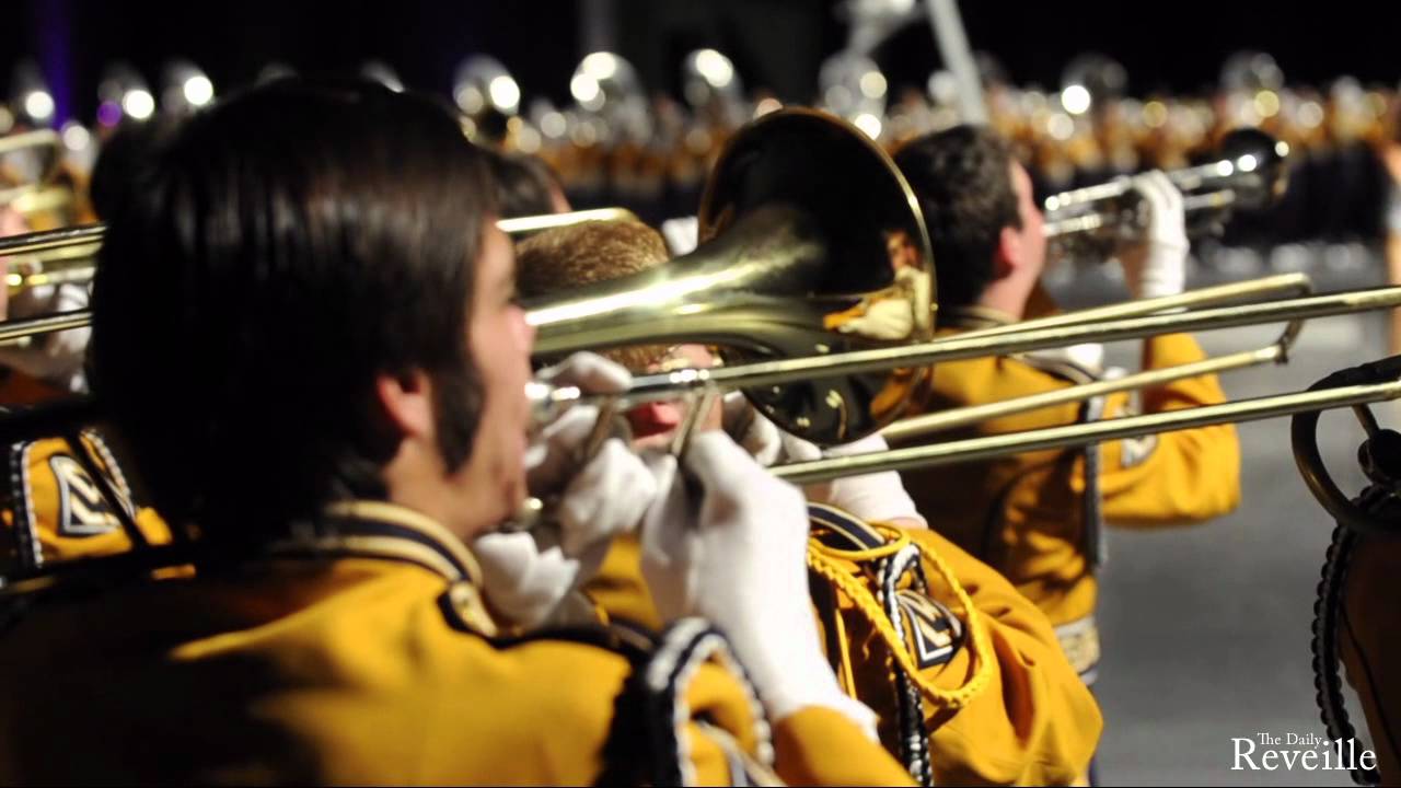The Daily Reveille: LSU Tigerama 2011 - YouTube
