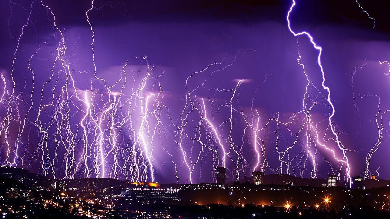 Heavy Stormy Night with Torrential Rainstorm & Power Thunder ⚡ ...