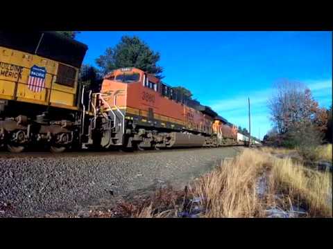 23K Lead by Union Pacific 4995 BNSF 3880 and 4210 - YouTube