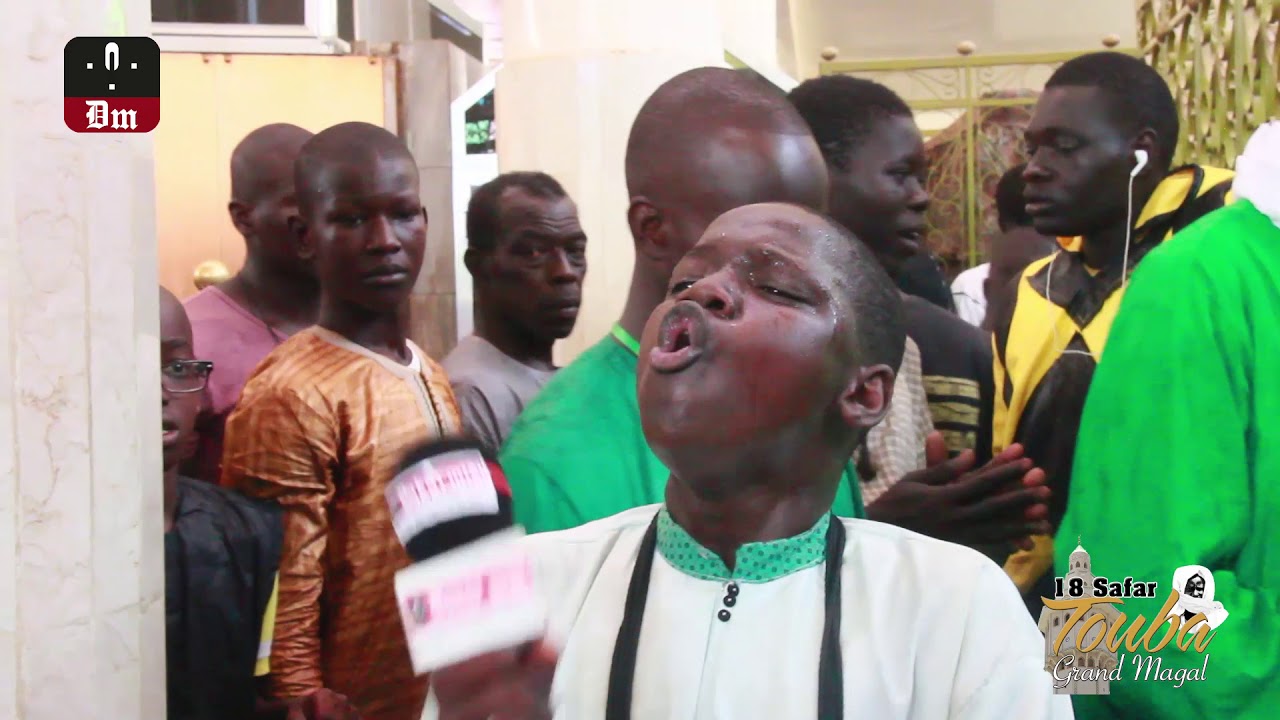 Touba: La prestation de Khassida exceptionnelle du jeune Serigne ...