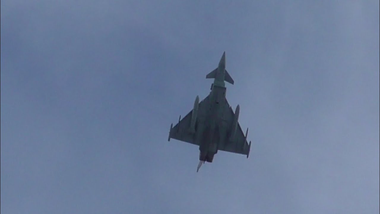 RAF Eurofighter Typhoon performance takeoff - YouTube