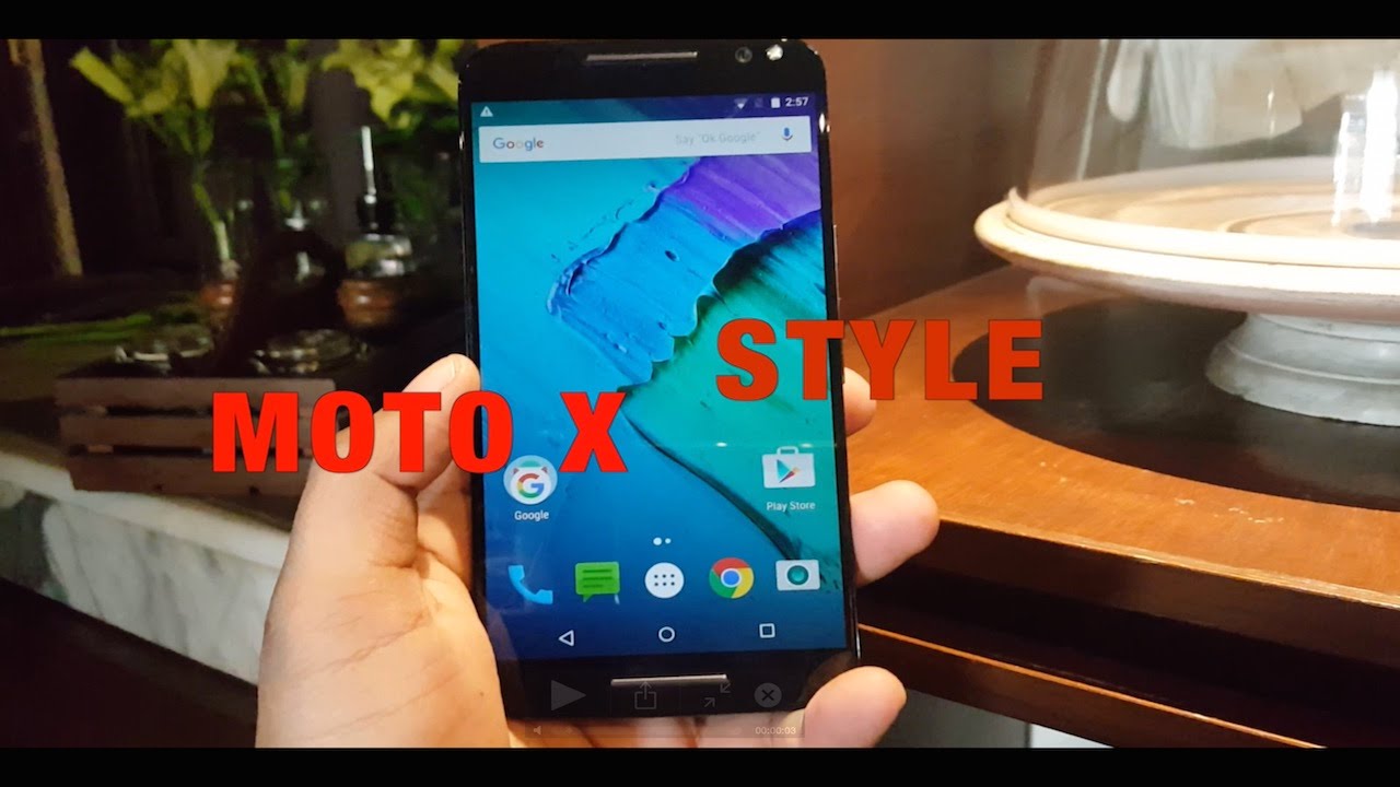 Moto X Style: First Look - YouTube