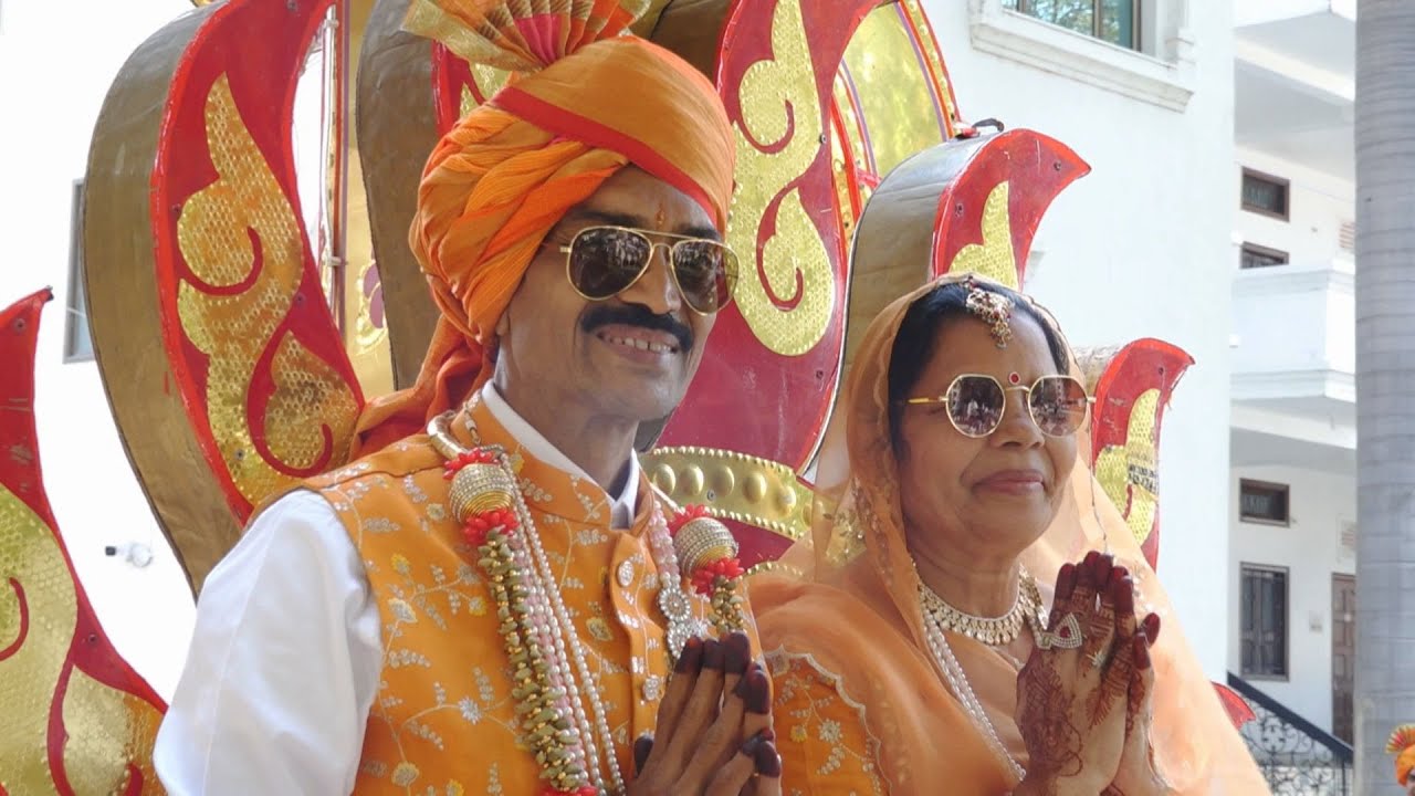 Salecha Parivar - Shri Mohankheda Mandavgarh Tirth Yatra 🙏 - YouTube