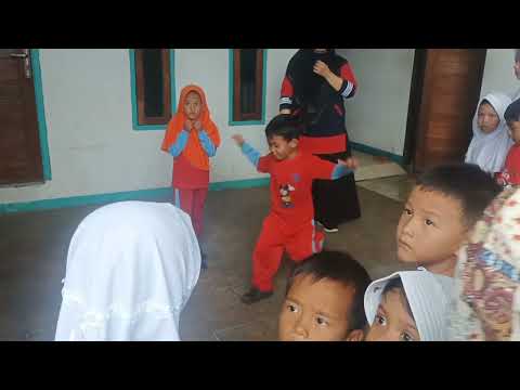 Permainan Tradisional #Sondah PAUD NU Bina Mandiri - YouTube