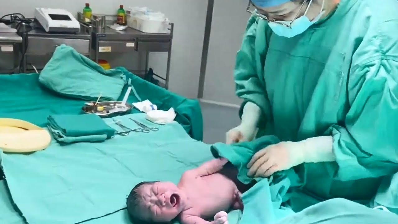 Childbirth - Normal Delivery| LIVE BIRTH VLOG | C-SECTION DELIVERY IN ...