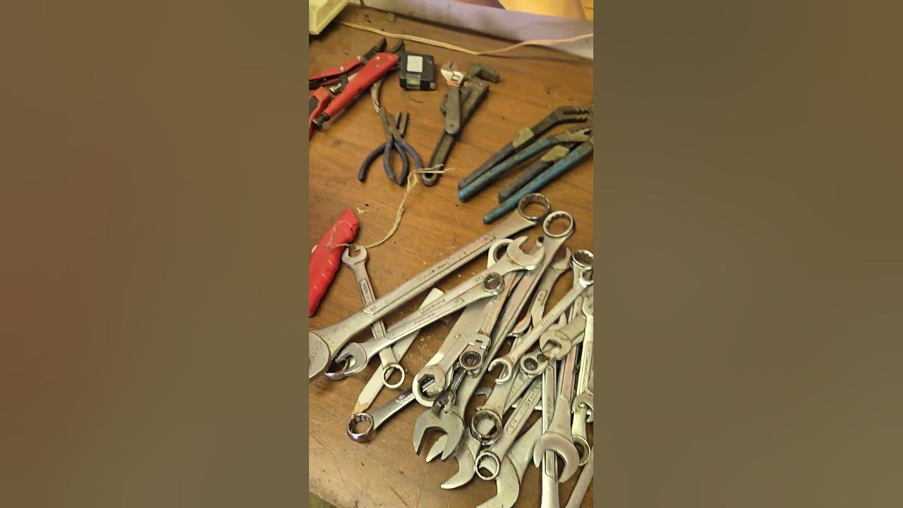 too many tools ? - YouTube