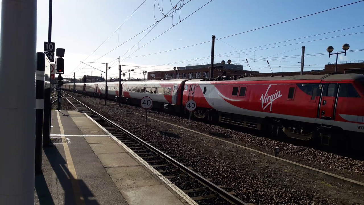 A Virgin Trains Class 91 Departs York. - YouTube
