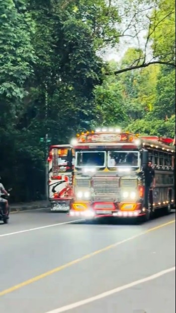 New Update💛Choice Queen Luxury Edition Bus අම්මෝ එයාගේලස්සන #rdbuslk # ...