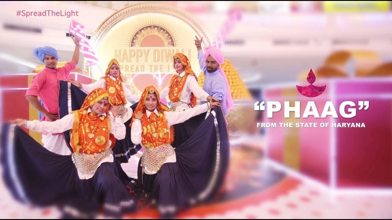 #SpreadTheLight - Phaag Dance - YouTube