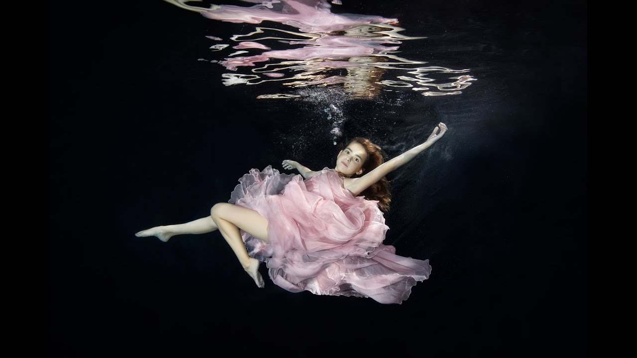 Emma Watson Underwater