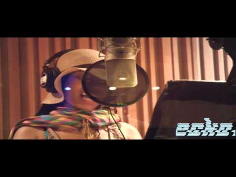 NICKI MINAJ-ROMAN'S REVENGE (IN THE STUDIO)