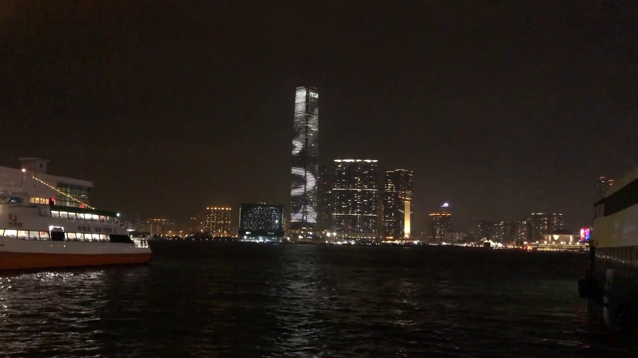 Hong Kong Harbour Light Show - YouTube