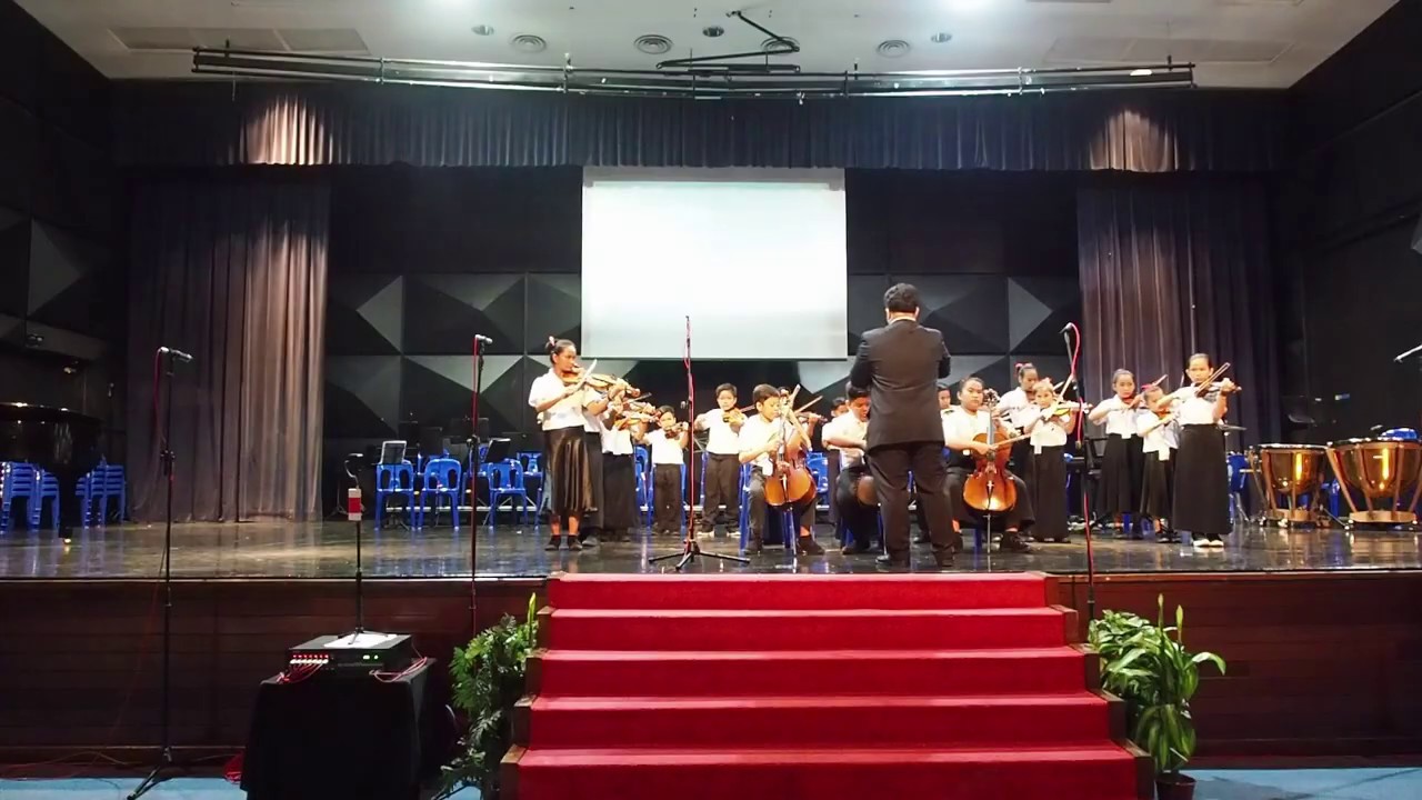 SK Bantayan Inanam Strings Group performing for Embracing Concert ...