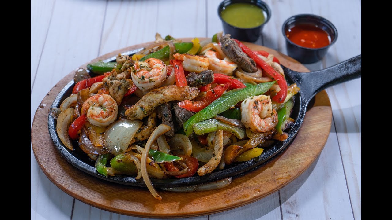 MARGARITAS MEXICAN RESTAURANT FOOD - YouTube