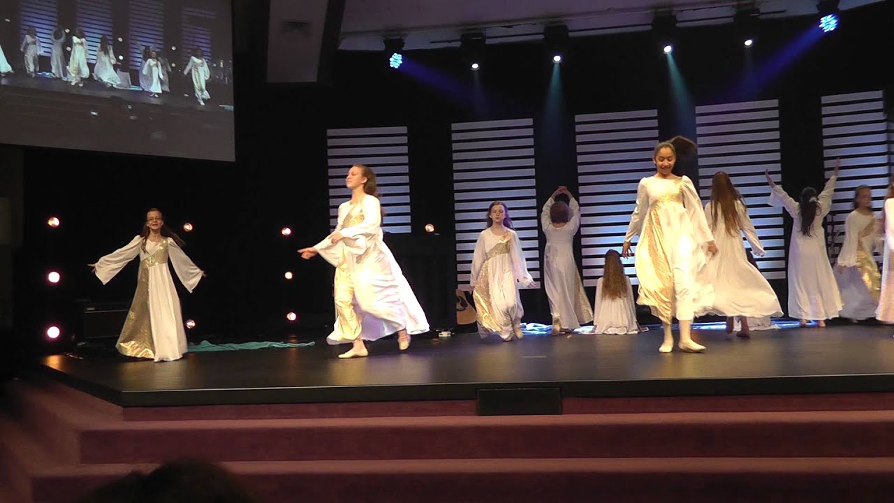 Show Me Your Glory, Emily dance - YouTube