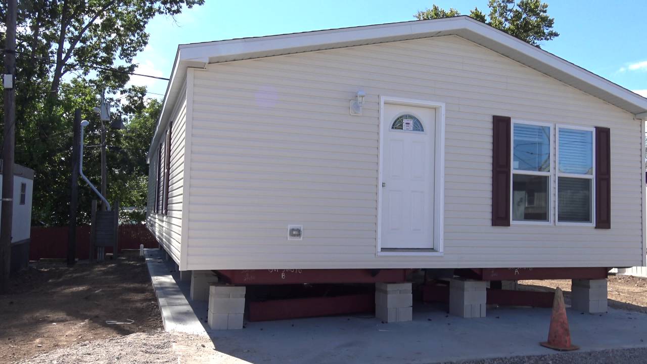 Later in the day set crew completes putting two sections of a ...