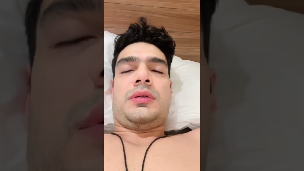 When boyfriend wants a naughty selfie | Paras Tomar #shorts #ashortaday ...