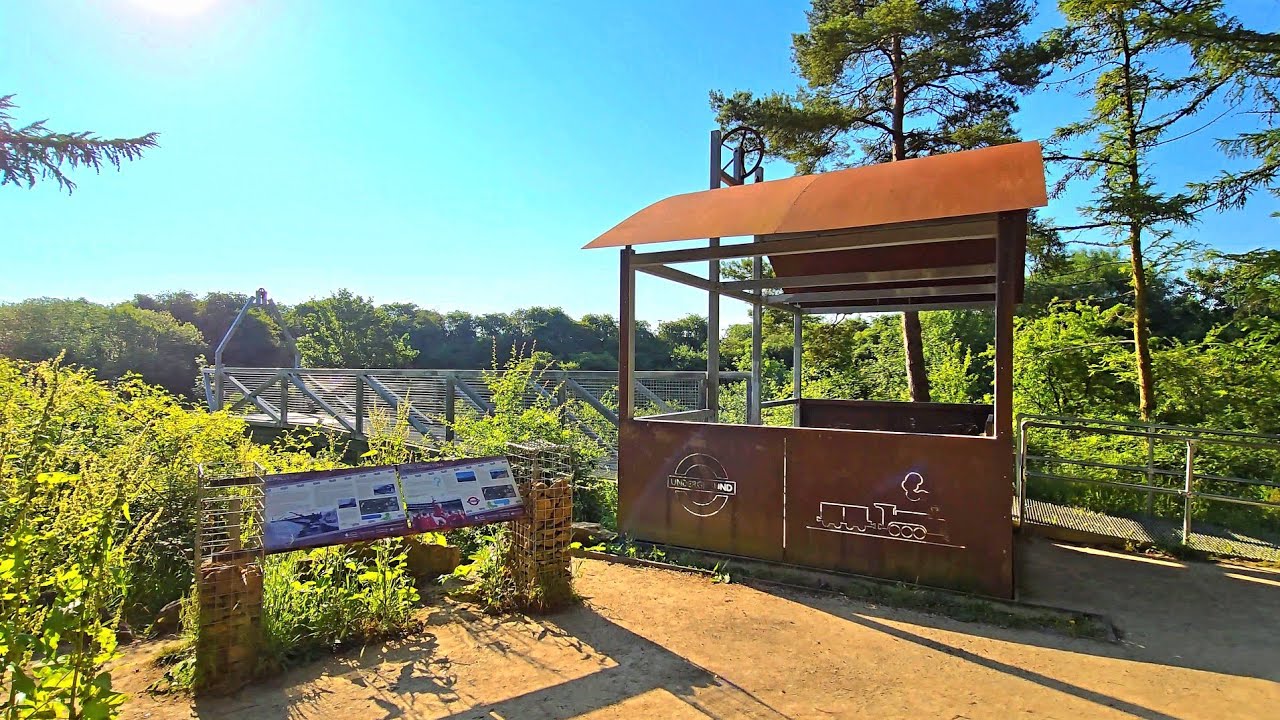 Irchester Country Park 5/9 - Cemetery - Wellingborough Skyline - Quarry ...