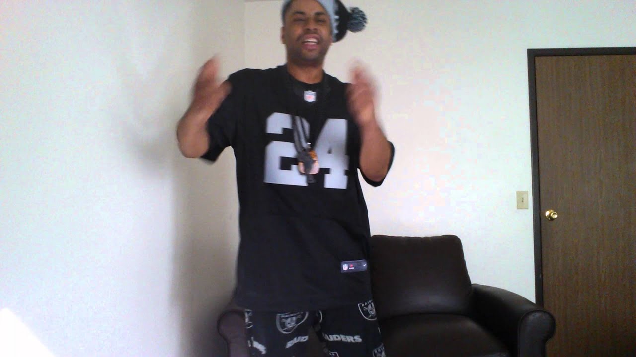 Chozen Destiny spitting for Scrooge Owens Mean 16 - YouTube