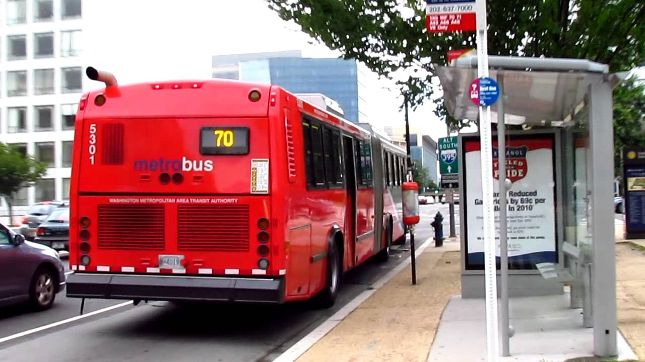 WMATA Metrobus: 2002 Neoplan AN460 Take Off - YouTube