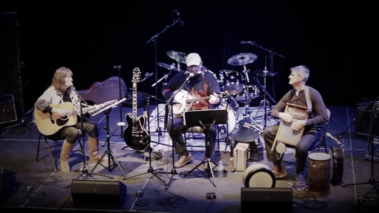 Red Hot Stove Pipe Band: Songs from Newfoundland to the Bayou - YouTube