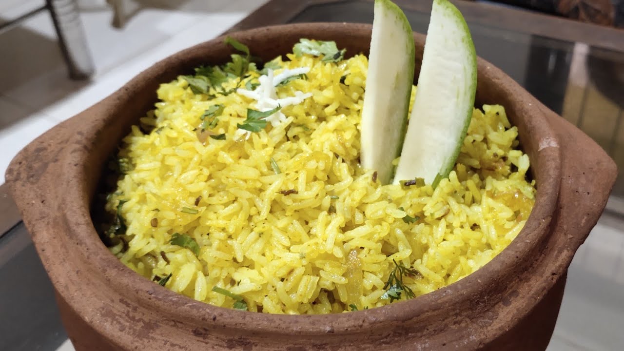 Raw Mango Rice | कैरीभात | How To Make Raw Mango Rice | Muktas Kitchen ...