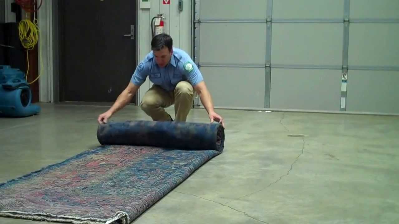 How to Fold a Rug for Transport - YouTube