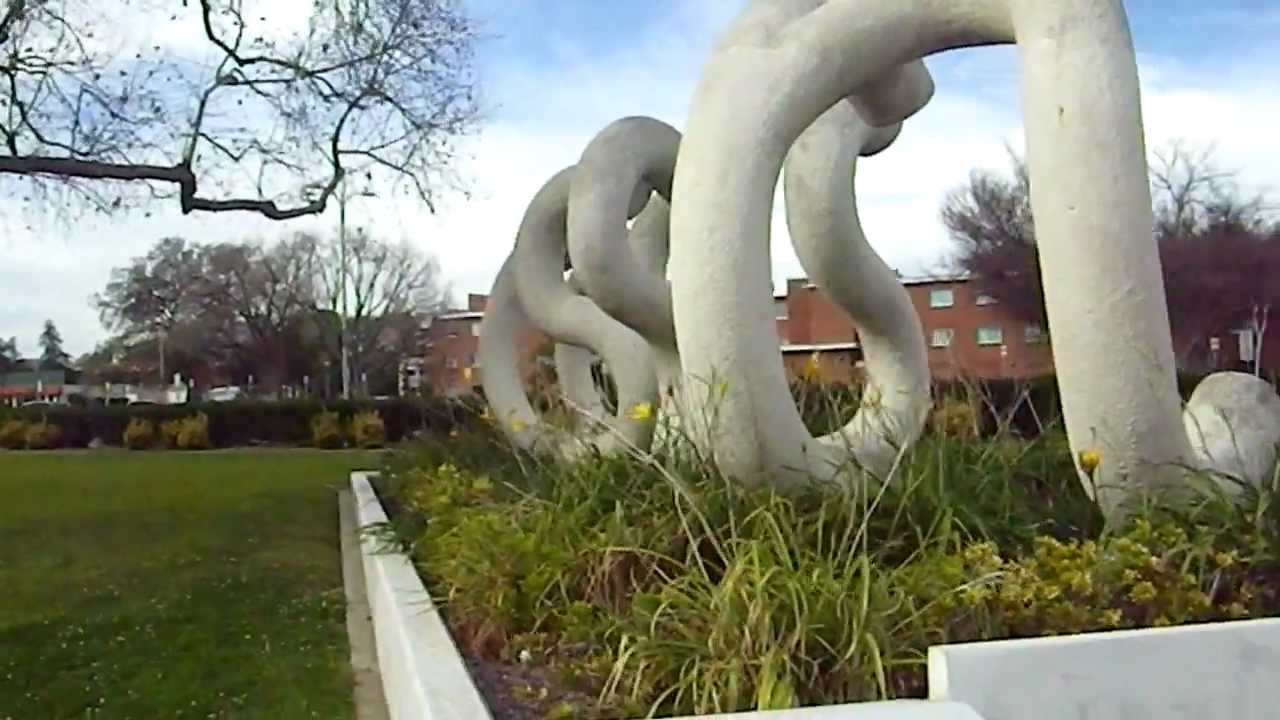 Cal State University, Northridge sign - YouTube