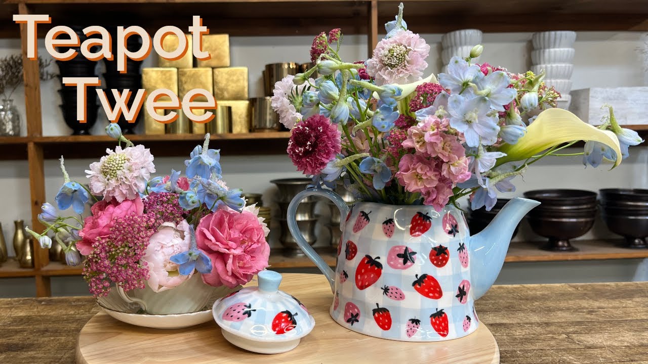 Easy Teapot Floral Design: A Stunning Floral Arrangement - YouTube