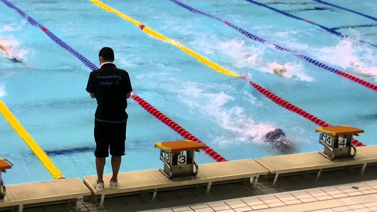 4*50m BF Relay finswimming - YouTube