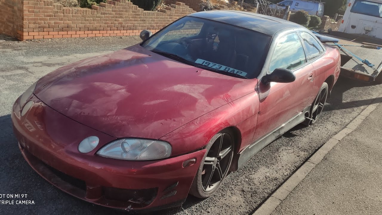 1UZFE Soarer Start Up and Rev! Issues Fixed. LOUD! Side piped! My old ...