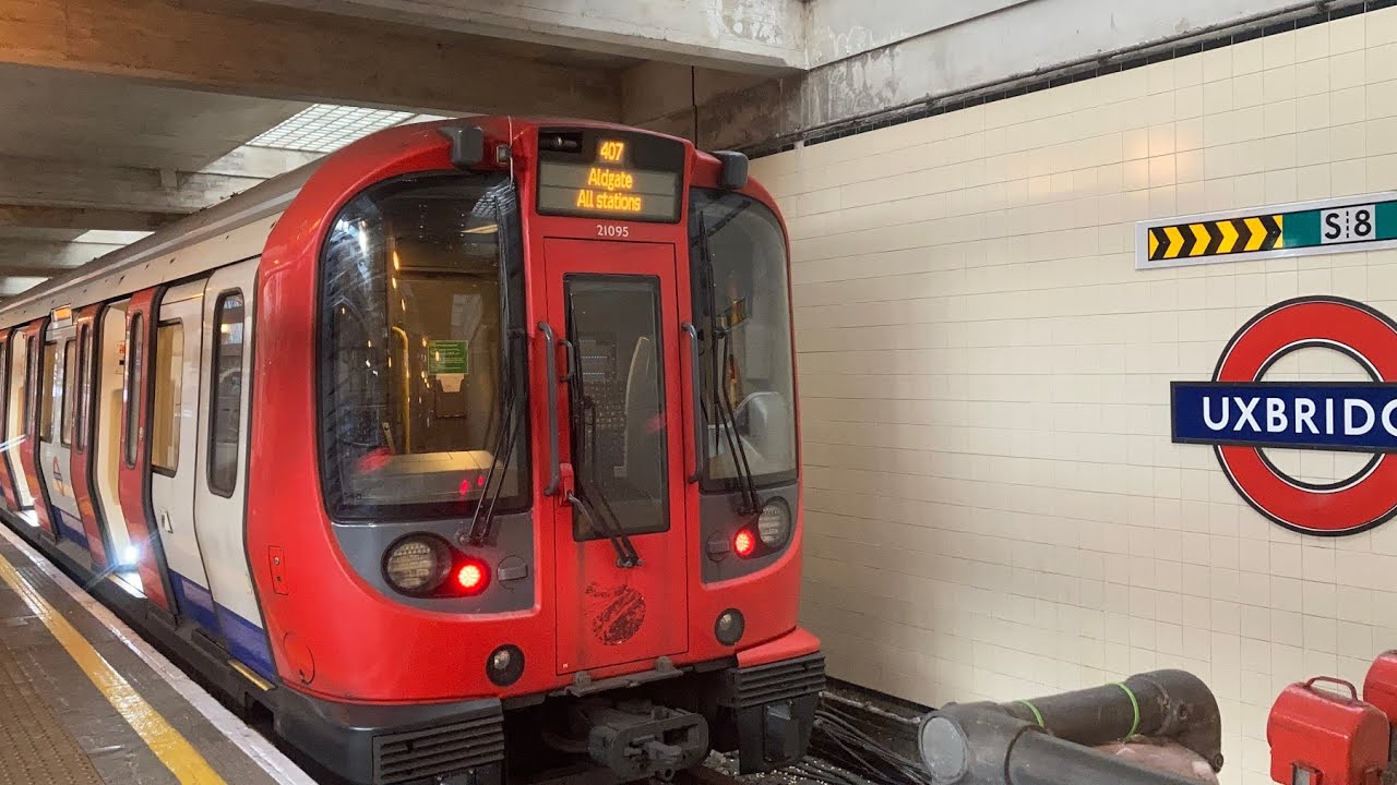 Metropolitan Line full journey Aldgate to Uxbridge (all stations) - YouTube